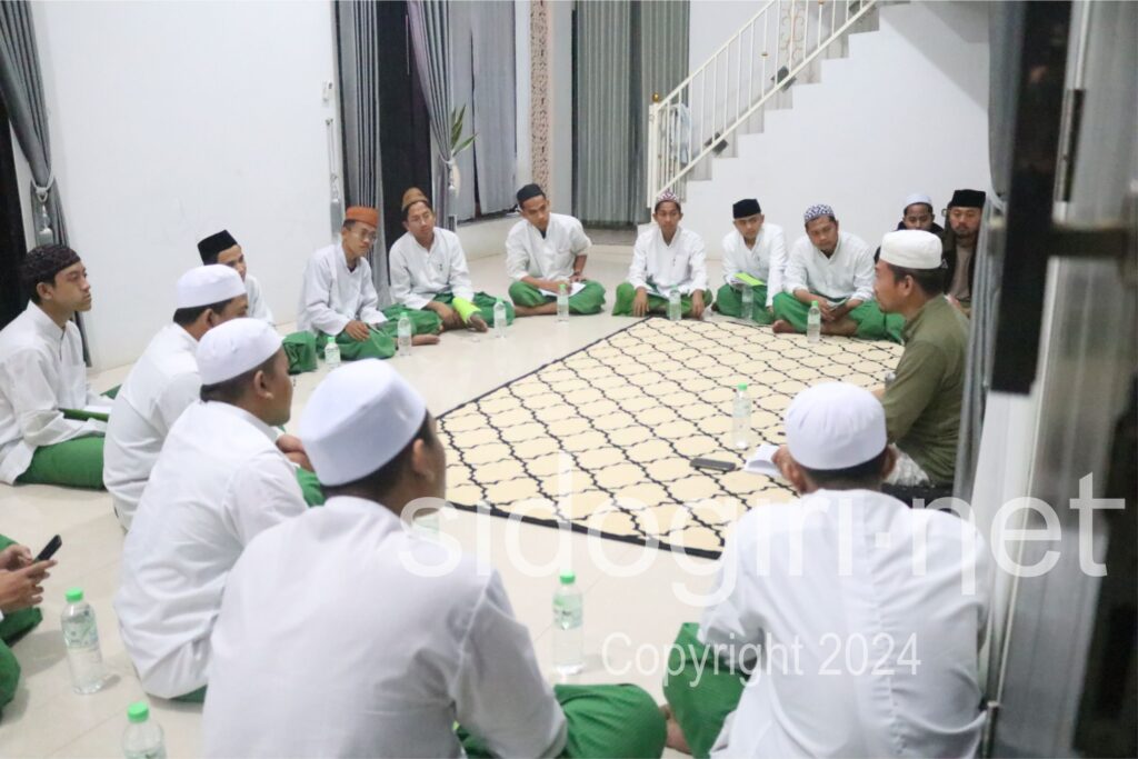 Pelatihan Rukiah LPBK, Bahas Penanganan Hal Gaib - Pondok Pesantren ...